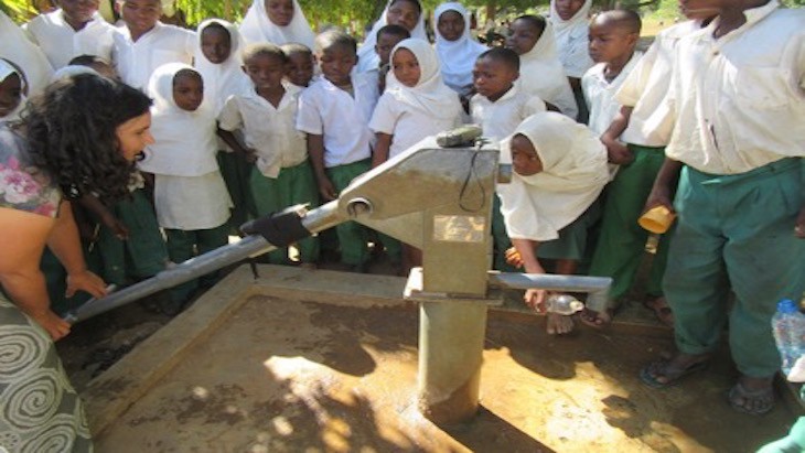 Can a rural hand pump tell you it’s not well?